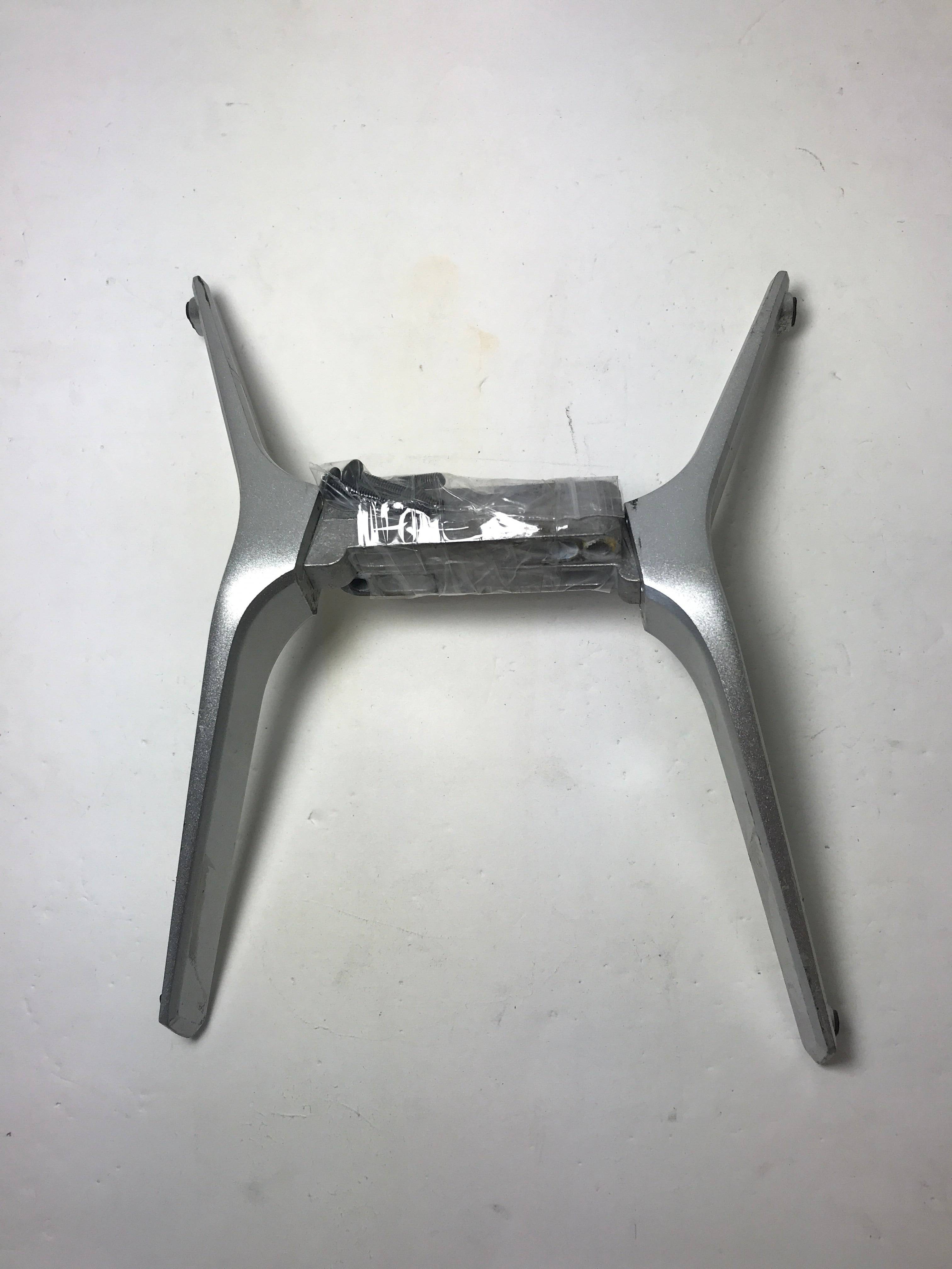 JVC LT-32EM75 TV Stand/Base